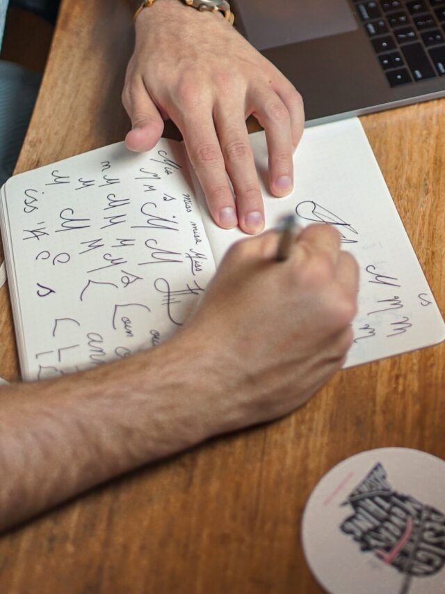 10 Most Creative Logo Designs You Must See - Graphics Gaga